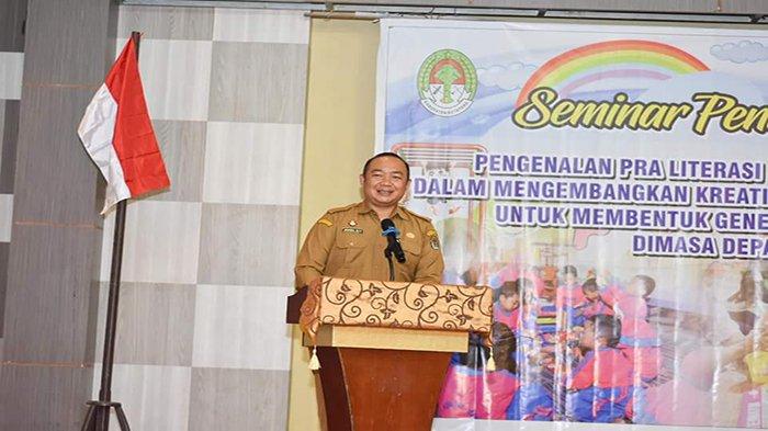 Buka Seminar Pendidikan Anak Usia Dini Sekda Berikan Apresiasi Ke Dpc