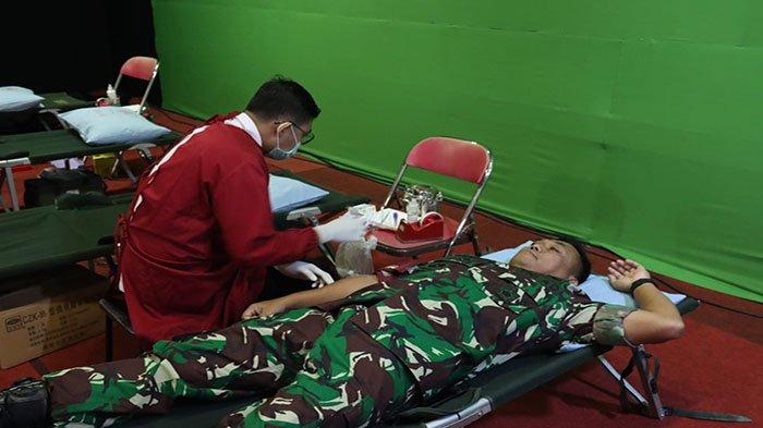 Prajurit Kodam XII/Tpr Berpartisipasi Donor Darah di Hari Bakti Radio - Tribunpontianak.co.id