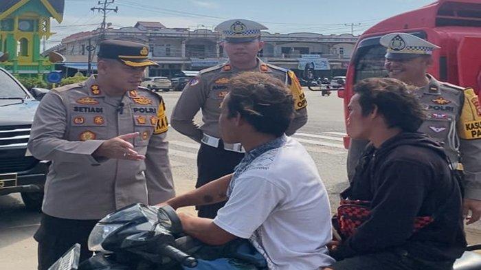 Kapolres Ketapang Turun Langsung Edukasi Pengendara Dalam Operasi Zebra Kapuas 2024 ...