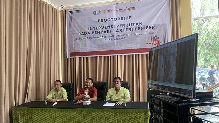 Terus Tingkatkan Layanan Kesehatan, RSUD dr Seodarso Laksanakan Proctorship Intervensi Vaskular ...