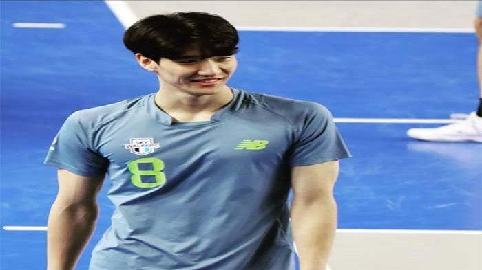 Profil Lengkap Tinggi Badan Song Jun Ho Pemain Anyar Palembang Bank ...