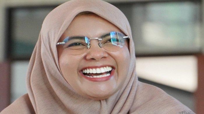 Profil dan Karier Politik Suhartina Bohari, Cawabup Petahana Maros 2024 ...