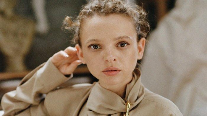 Profil Siapa Shira Haas, Aktris Asal Israel yang Bakal Bintangi ...