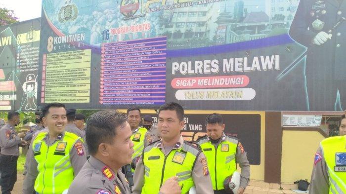 AKP Suwaris Pimpin Pemeriksaan Atribut, Seragam, Sikap dan Tampang ...