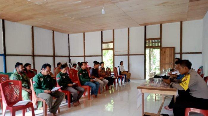 Hadiri Penyusunan RKPD di Desa Nanga Tikan, Ini Pesan Bhabinkamtibmas ...