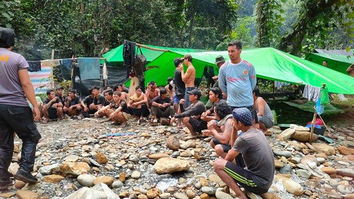 Tim Gabungan Patroli PETI ke Hulu Sungai Kapuas - Tribunpontianak.co.id