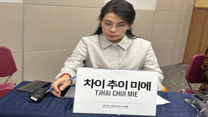 Wali Kota Singkawang Tjhai Chui Mie Bicara HAM di Forum Dunia WHRCF 2025 Korea Selatan ...