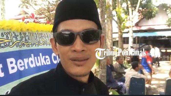 Melayat ke Rumah Duka, Asman Kenang Almarhum Burhanuddin A Rasyid - Tribunpontianak.co.id