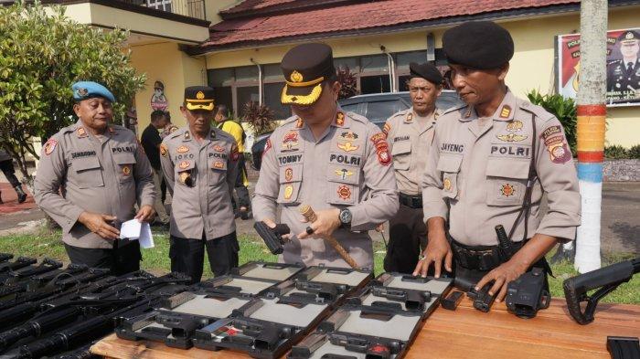Cegah Penyalahgunaan, Kapolres Ketapang Cek Fisik dan Administrasi ...