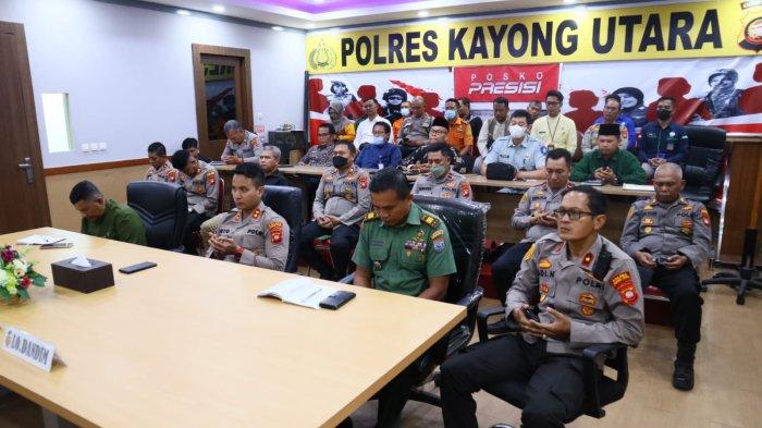 Polres Kayong Utara Gelar Vicon Rakor Lintas Sektoral Dalam Rangka Persiapan Menyambut Idul ...