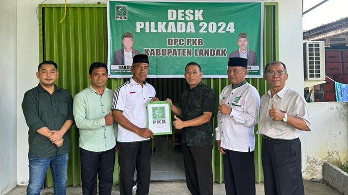 Vinsensius Resmi Daftar Sebagai Bacalon Bupati ke PKB - Tribunpontianak ...