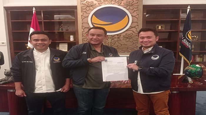 Fahrur Rofi Resmi Terima Dukungan NasDem Maju Pilkada Sambas - Tribunpontianak.co.id