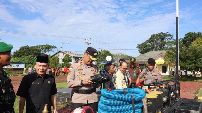 Wakapolres Sambas Polda Kalbar Pimpin Apel Gelar Pasukan Operasi Bina Karuna 2023 Tahap I ...