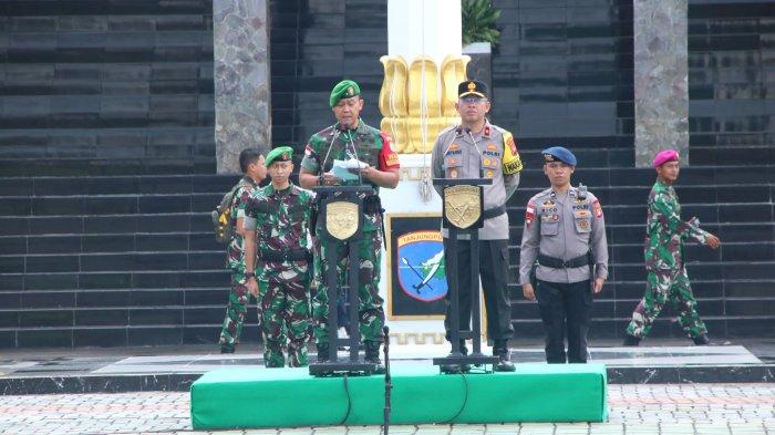 Wakapolda Kalbar Pimpin Apel Gelar Pasukan Pam VVIP Presiden Jokowi di Wilayah Kalimantan Barat ...