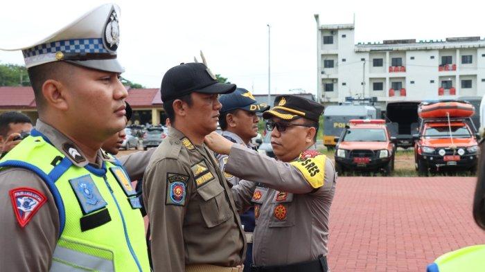 Wakapolres Kubu Raya Pimpin Apel Operasi Lilin Kapuas dan Mandiri Aman Cemara Kapuas 2023 ...