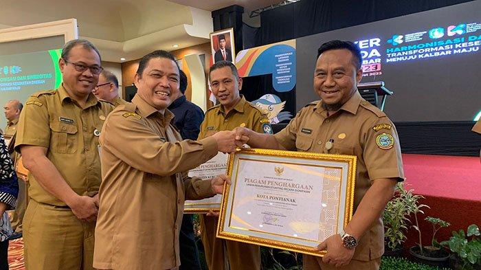 Turunkan Stunting Secara Signifikan,Pemkot Pontianak Raih Penghargaan Dari Gubernur Kalbar ...
