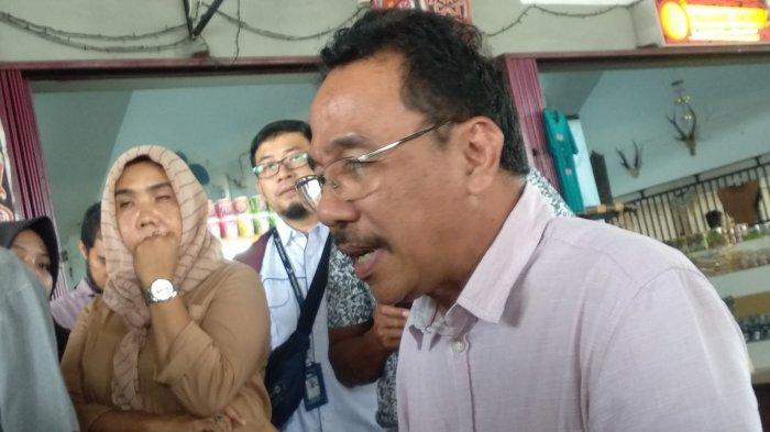 Ditanya Kepastian Maju di Pilkada 2020, Alexius Akim Tersenyum: Paling ...