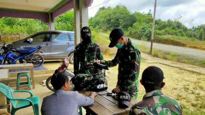 Satgas Yonif 642/Kps Berikan Pelayanan Kesehatan untuk Warga Perbatasan - Tribunpontianak.co.id