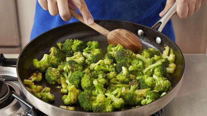 Apa itu Baking dan Sauteing Adalah? Teknik Memasak Manfaatkan Panas ...