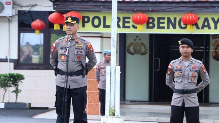 Kapolres Bengkayang Pimpin Apel Kesiapan Pengamanan Pawai Lampion Tahun 2023 - Tribunpontianak.co.id