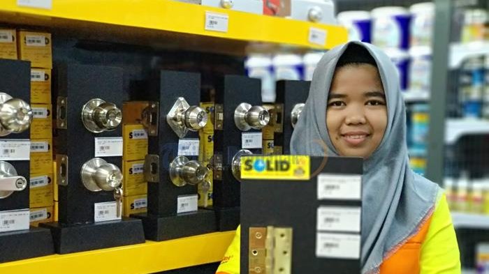 Foto Beragam ProdukKebutuhan Bahan Bangunan di Solid Gradino ...