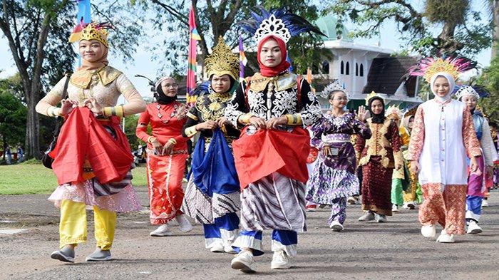 Puncak Peringatan Hari Jadi ke-64 Kabupaten Mempawah, Diawali dengan ...
