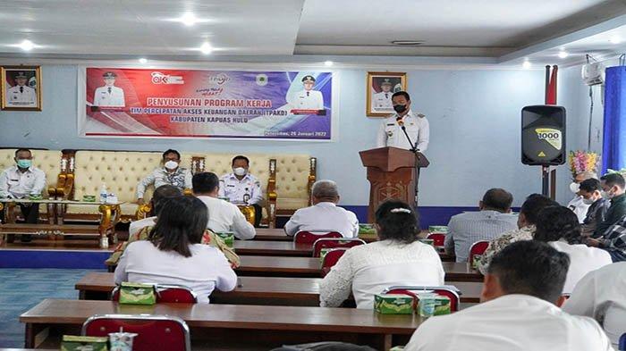 Kapuas Hulu Susun Program Kerja TPAKD Libatkan OJK Kalbar ... Kapuas Hulu Susun Program Kerja TPAKD Libatkan OJK Kalbar ...
