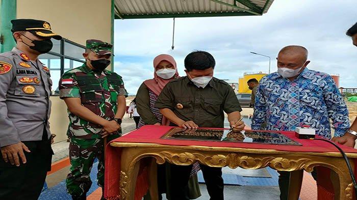 Bupati Sambas Resmikan Pabrik Kelapa Sawit di Kecamatan Subah - Tribunpontianak.co.id