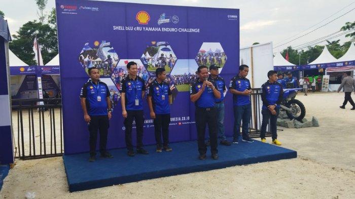 Bupati Sanggau Lepas Peserta Jalan Sehat Shell bLU cRU Yamaha ...
