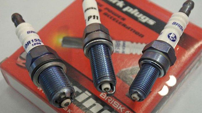 Cek Cara Terbaik Pasang Busi Motor ke Mesin dan Cek Cara Merawat ...