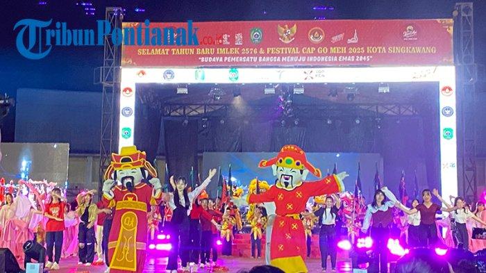 Malam Penutupan Cap Go Meh 2025 di Singkawang, Perayaan Meriah dan Penuh Kebahagiaan ...
