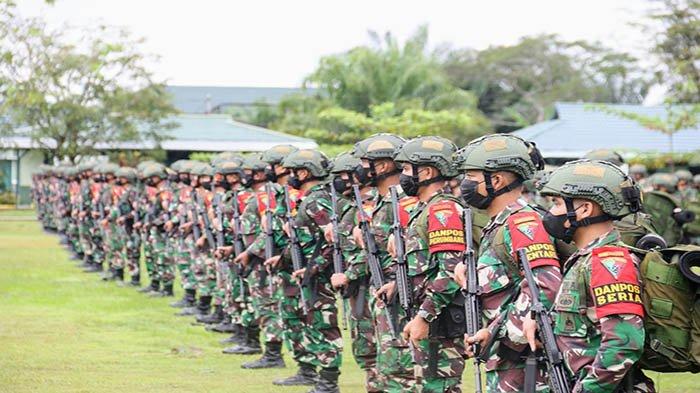 Danrindam Lucky Buka Latihan Pratugas Prajurit Yonif 645/GTY Sebagai Satgas Pamtas RI-Malaysia ...