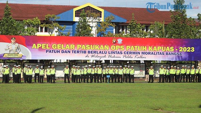 BERITA FOTO - Apel Gelar Pasukan Operasi Patuh Kapuas 2023 Polda Kalbar - Tribunpontianak.co.id