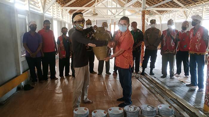 Akui Kesalahan PT Laman Mining Bayar Denda Adat, Diminta Segera ...