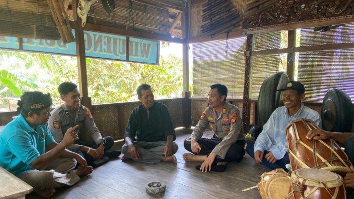 Jumat Curhat, Kasat Samapta Polres Melawi Sambangi Paguyuban Pasundan ...