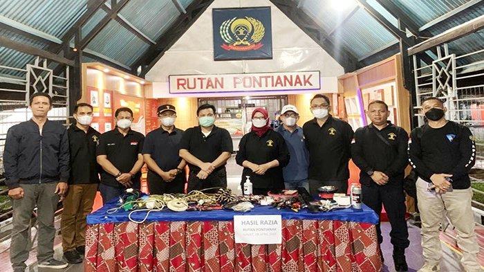 Buntut Tahanan Korupsi Kabur, Karutan Putusibau Beserta 2 Pegawainya di Non Aktifkan ...