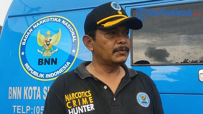 BNN Singkawang Riskus 6 Pemuda Condong Positif Sabu - Tribunpontianak.co.id