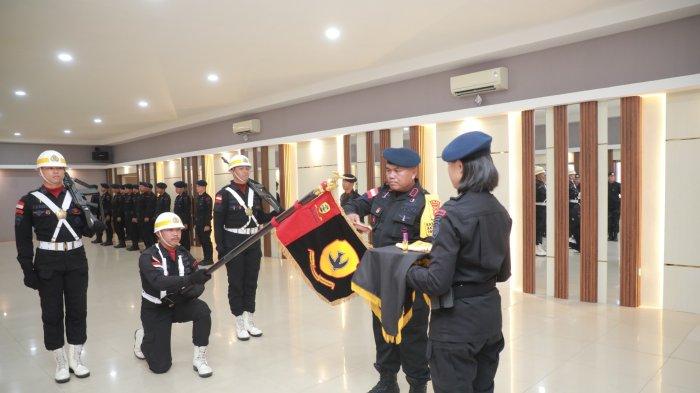 Pensucian Tunggul Detasemen Gegana Satbrimob Polda Kalbar Dalam Rangka HUT Gegana ke-50 ...