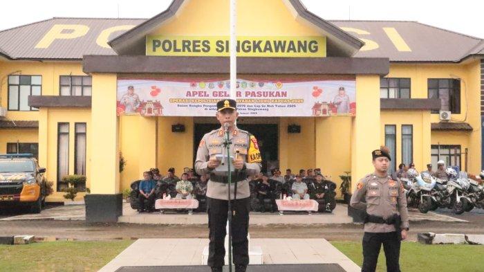 Kapolres Singkawang Pimpin Apel Gelar Pasukan Ops Liong Kapuas Tahun 2025 di Singkawang ...