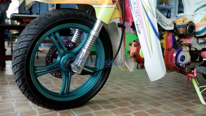Modifikasi Honda Grand dengan Konsep Cub Bomber - Tribunpontianak.co.id