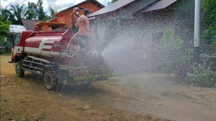 Lawan Covid 19, HPI Agro Semprotkan Desinfektan di Sejumlah Wilayah ...