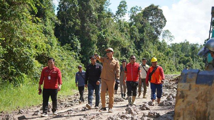 Bupati Kapuas Hulu Sebut Ruas Jalan Mandai Bika ke Embaloh Hilir Sampai ...