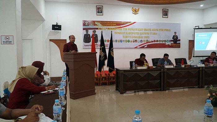 Perkuat Fungsi Pengawasan Orang Asing, Imigrasi Ketapang Gelar Rapat Tim Pora - Tribunpontianak ...