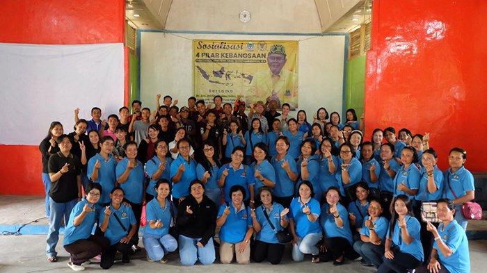 Adrianus Asia Sidot Gelar Sosialisasi Empat Pilar Kebangsaan di Kecamatan Balai Sanggau ...