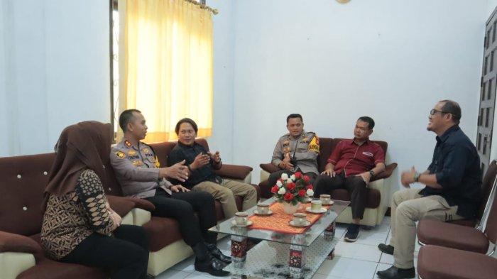 Kapolres Singkawang AKBP Fatchur Rochman Lakukan Kunjungan Kerja ke ...