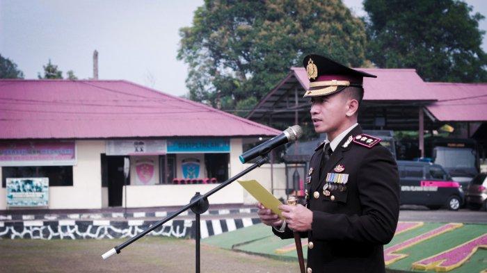 Kapolres Jadi Irup HUT RI ke 74 di Mapolres Landak - Tribunpontianak.co.id