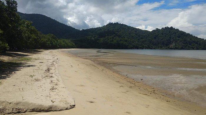 Pantai Pulau Datok Sepi Pengunjung di Tengah Pandemi Covid-19, Pemilik ...