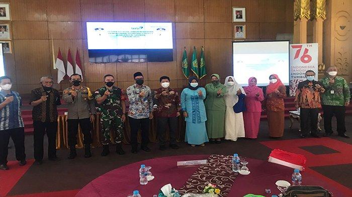 Kepala Dinas P3AP2KB Sambas Sebut 1515 Tim Percepatan Penurunan Stunting - Tribunpontianak.co.id