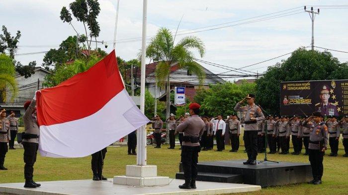 Kapolres Singkawang AKBP Fatchur Rochman Pimpin Upacara Hari Kesadaran Nasional ...