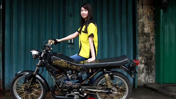 Usung Konsep Thailand Look, Anen Modifikasi Motor King ...